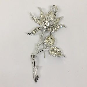 Jewelry | Vintage Brilliant And Clear Flower Pin | Poshmark